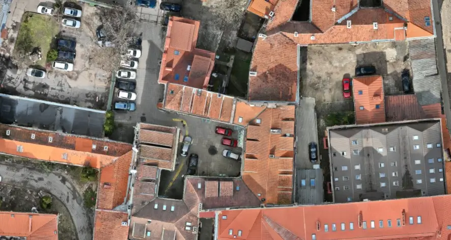 Aerial Maps Viewer and Sharing Solutions